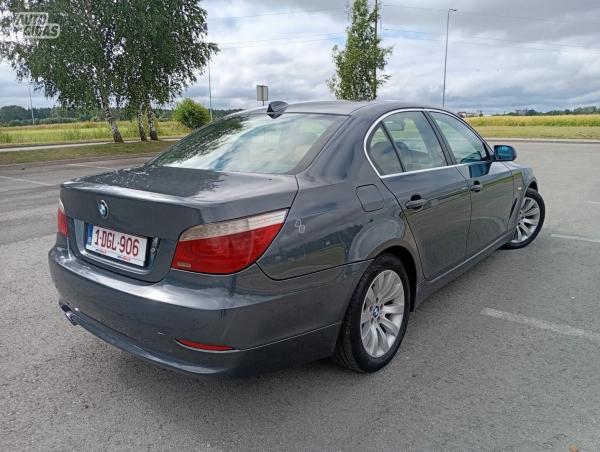 Pelēks BMW 520 2009 Viļņa, ar dzinēja tilpumu 2.00 L un nobraukumu 213 tūkst. km par 4900 €, foto 5 vietnē AUTOMOTO.COM.LV