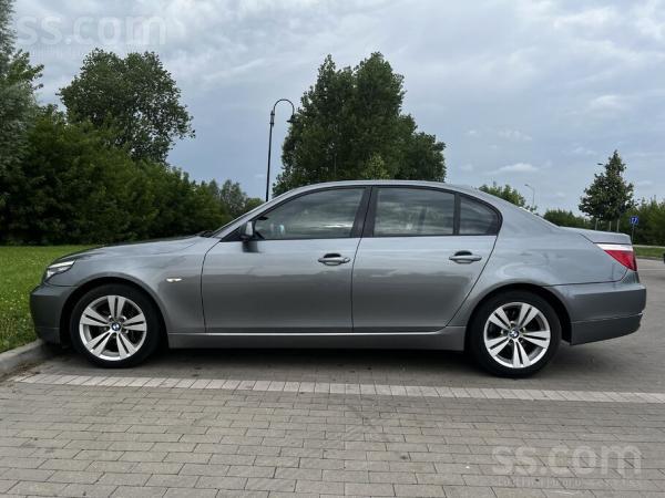Grey BMW 520 2009 in Daugavpils, with an engine capacity of 2.00 L and mileage of 0 thousand km for 4250 €, photo 2 on AUTOMOTO.COM.LV