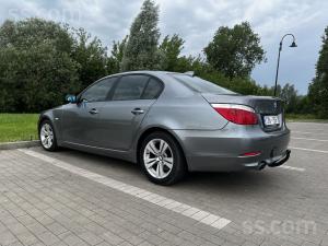 Pelēks BMW 520 2009 Daugavpils, ar dzinēja tilpumu 2.00 L un nobraukumu 0 tūkst. km par 4250 €, foto 4 vietnē AUTOMOTO.COM.LV