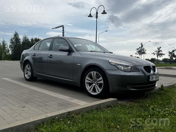 Grey BMW 520 2009 in Daugavpils, with an engine capacity of 2.00 L and mileage of 0 thousand km for 4250 €, photo 7 on AUTOMOTO.COM.LV