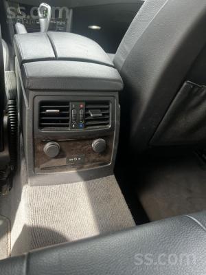 Pelēks BMW 520 2009 Daugavpils, ar dzinēja tilpumu 2.00 L un nobraukumu 0 tūkst. km par 4250 €, foto 12 vietnē AUTOMOTO.COM.LV