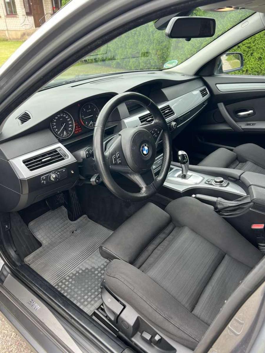 Pelēks BMW 520 2009 Utena, ar dzinēja tilpumu 2.00 L un nobraukumu 346 tūkst. km par 3950 €, foto 16 vietnē AUTOMOTO.COM.LV