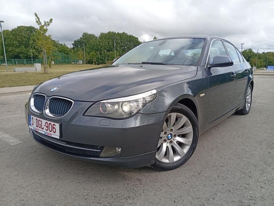 Pelēks BMW 520 2009 Viļņa, ar dzinēja tilpumu 2.00 L un nobraukumu 214 tūkst. km par 5000 €, foto 4 vietnē AUTOMOTO.COM.LV