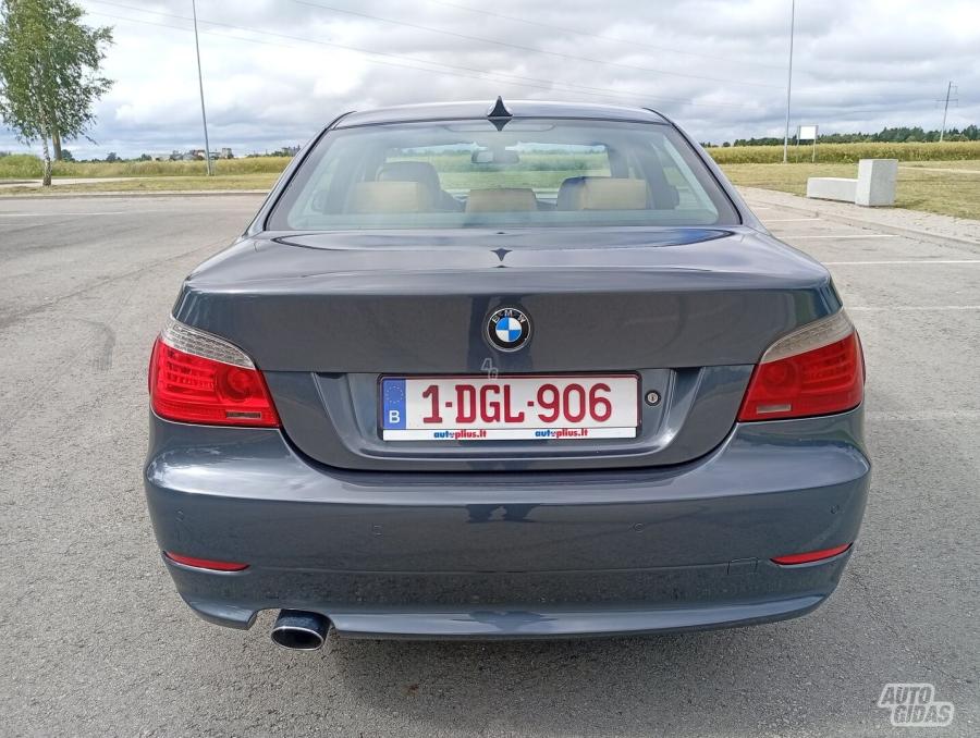 Pelēks BMW 520 2009 Viļņa, ar dzinēja tilpumu 2.00 L un nobraukumu 214 tūkst. km par 5000 €, foto 7 vietnē AUTOMOTO.COM.LV