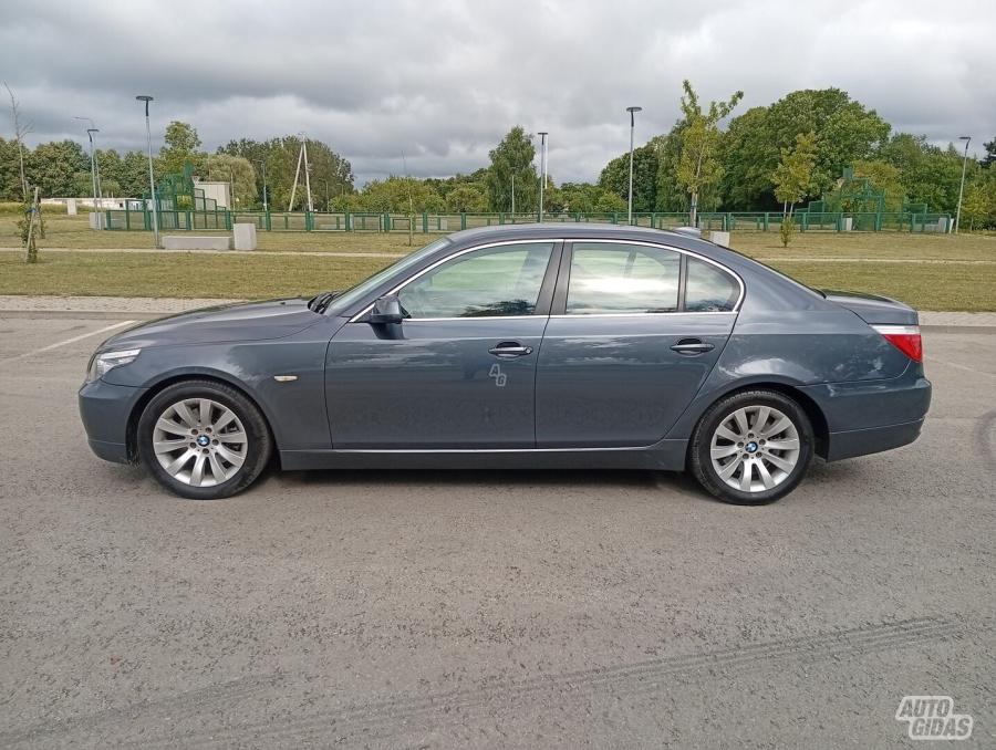 Pelēks BMW 520 2009 Viļņa, ar dzinēja tilpumu 2.00 L un nobraukumu 214 tūkst. km par 5000 €, foto 8 vietnē AUTOMOTO.COM.LV