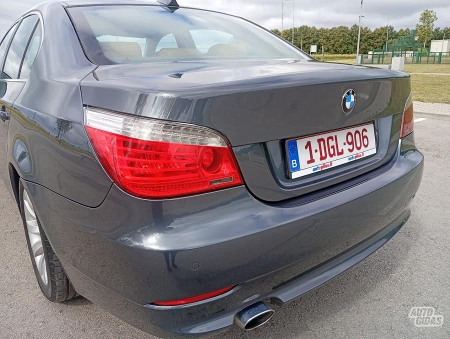 Pelēks BMW 520 2009 Viļņa, ar dzinēja tilpumu 2.00 L un nobraukumu 214 tūkst. km par 5000 €, foto 13 vietnē AUTOMOTO.COM.LV