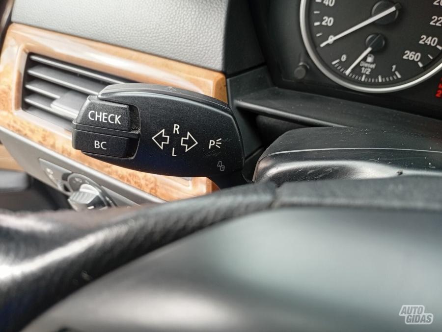 Grey BMW 520 2009 in Vilnius, with an engine capacity of 2.00 L and mileage of 214 thousand km for 4950 €, photo 19 on AUTOMOTO.COM.LV