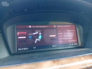 Grey BMW 520 2009 in Vilnius, with an engine capacity of 2.00 L and mileage of 214 thousand km for 4950 €, photo 31 on AUTOMOTO.COM.LV