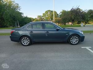 Grey BMW 520 2009 in Vilnius, with an engine capacity of 2.00 L and mileage of 214 thousand km for 4900 €, photo 9 on AUTOMOTO.COM.LV