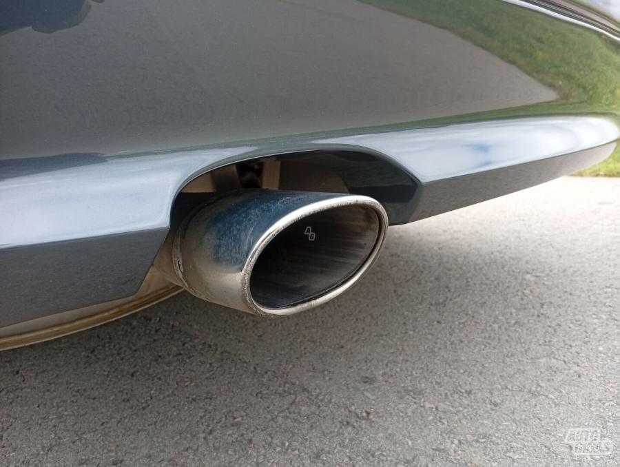 Grey BMW 520 2009 in Vilnius, with an engine capacity of 2.00 L and mileage of 214 thousand km for 4900 €, photo 30 on AUTOMOTO.COM.LV