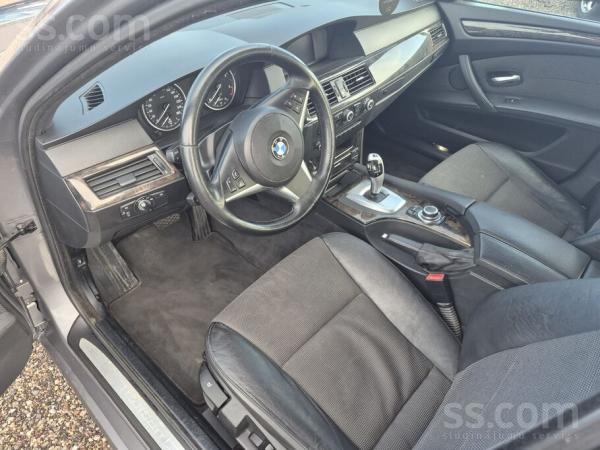Grey BMW 520 2009 in Daugavpils, with an engine capacity of 2.00 L and mileage of 0 thousand km for 3900 €, photo 10 on AUTOMOTO.COM.LV