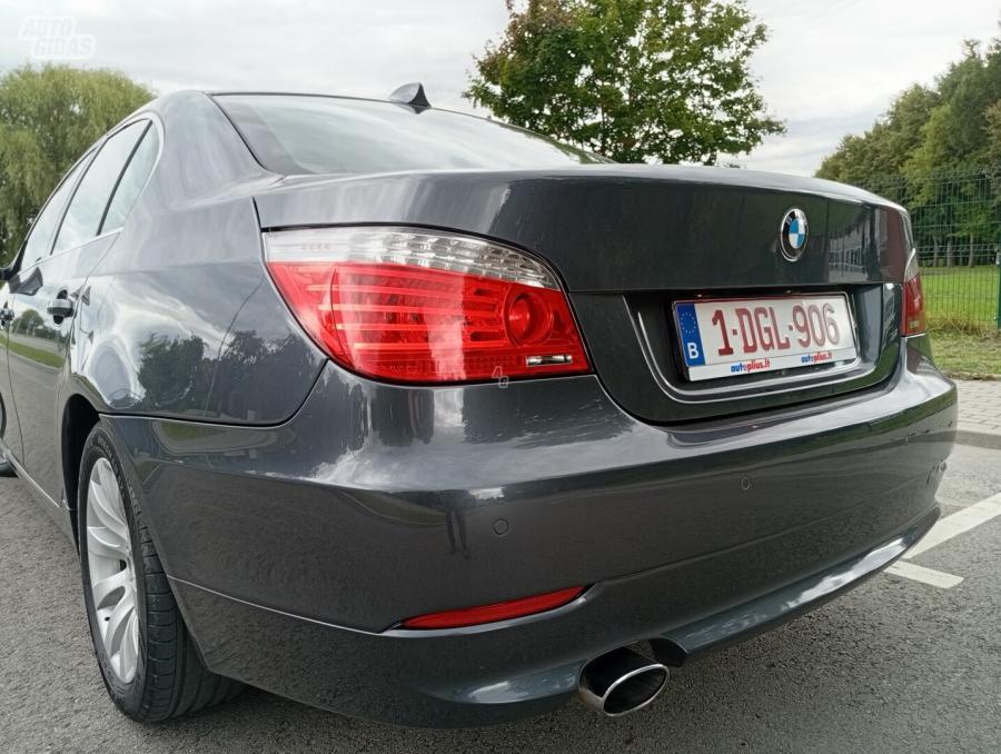 Pelēks BMW 520 2009 Viļņa, ar dzinēja tilpumu 2.00 L un nobraukumu 214 tūkst. km par 4550 €, foto 13 vietnē AUTOMOTO.COM.LV