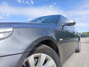 Grey BMW 520 2009 in Vilnius, with an engine capacity of 2.00 L and mileage of 214 thousand km for 4700 €, photo 10 on AUTOMOTO.COM.LV