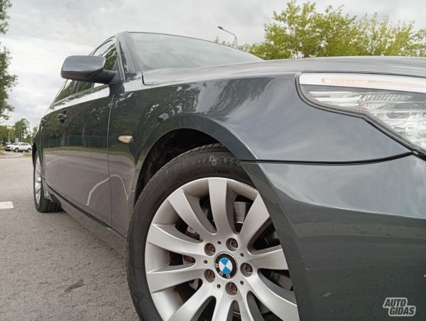 Grey BMW 520 2009 in Vilnius, with an engine capacity of 2.00 L and mileage of 214 thousand km for 4700 €, photo 10 on AUTOMOTO.COM.LV