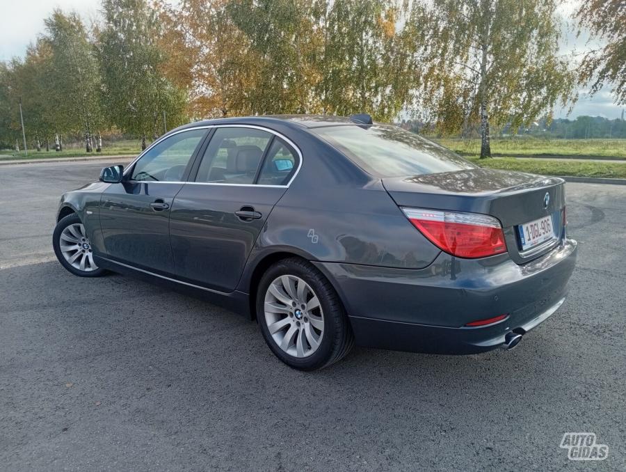 Grey BMW 520 2009 in Vilnius, with an engine capacity of 2.00 L and mileage of 214 thousand km for 4700 €, photo 5 on AUTOMOTO.COM.LV