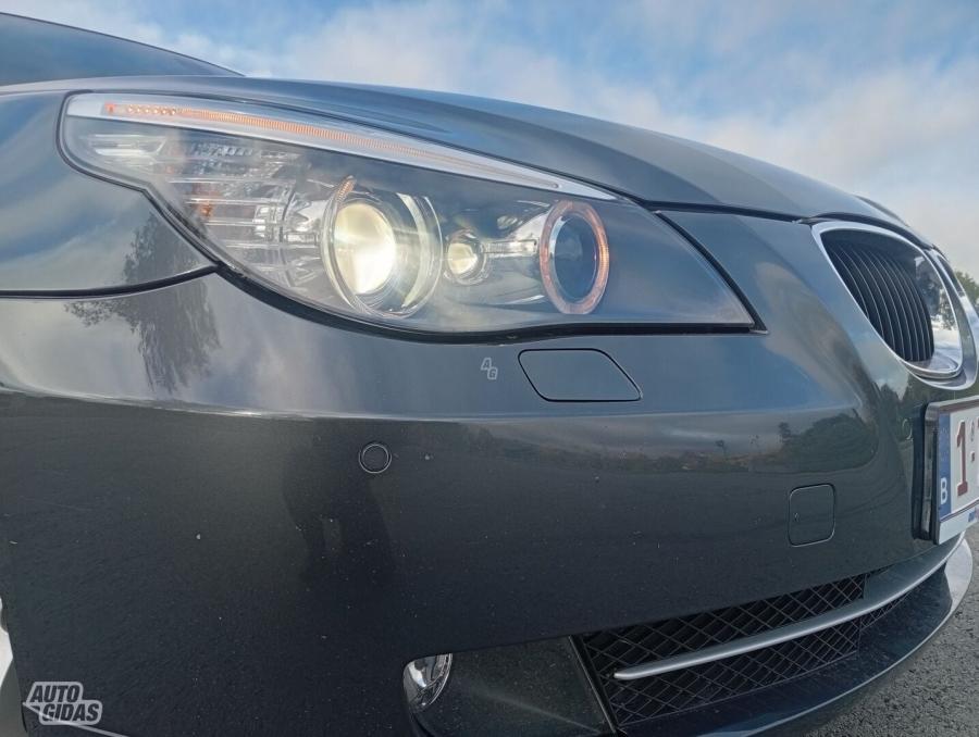 Grey BMW 520 2009 in Vilnius, with an engine capacity of 2.00 L and mileage of 214 thousand km for 4700 €, photo 14 on AUTOMOTO.COM.LV