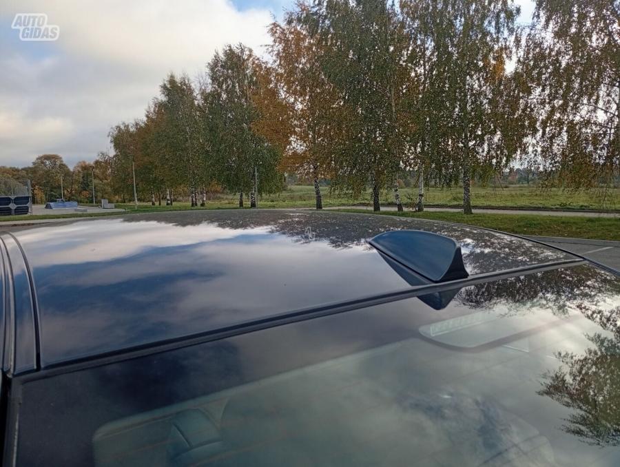 Grey BMW 520 2009 in Vilnius, with an engine capacity of 2.00 L and mileage of 214 thousand km for 4700 €, photo 16 on AUTOMOTO.COM.LV