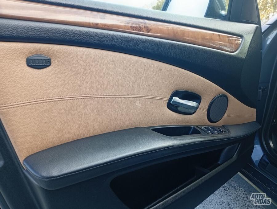 Grey BMW 520 2009 in Vilnius, with an engine capacity of 2.00 L and mileage of 214 thousand km for 4700 €, photo 35 on AUTOMOTO.COM.LV