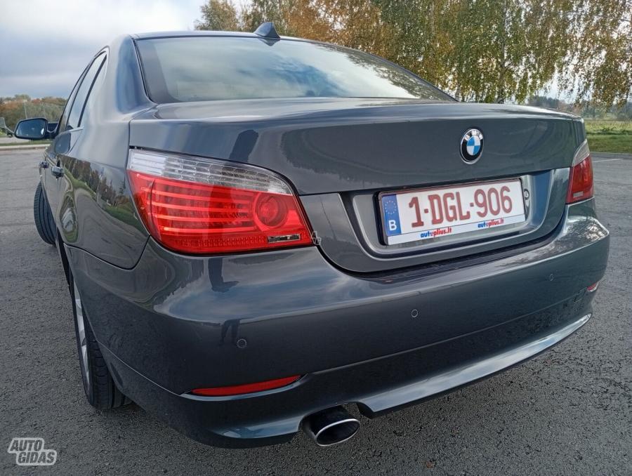 Grey BMW 520 2009 in Vilnius, with an engine capacity of 2.00 L and mileage of 214 thousand km for 4700 €, photo 13 on AUTOMOTO.COM.LV
