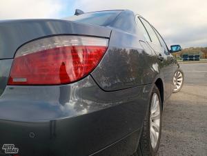 Grey BMW 520 2009 in Vilnius, with an engine capacity of 2.00 L and mileage of 214 thousand km for 4700 €, photo 12 on AUTOMOTO.COM.LV