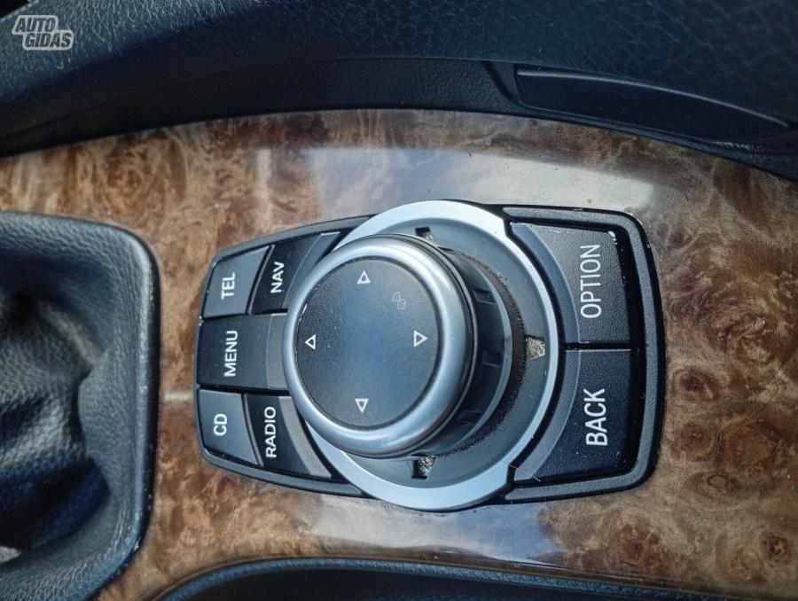 Grey BMW 520 2009 in Vilnius, with an engine capacity of 2.00 L and mileage of 214 thousand km for 4700 €, photo 38 on AUTOMOTO.COM.LV