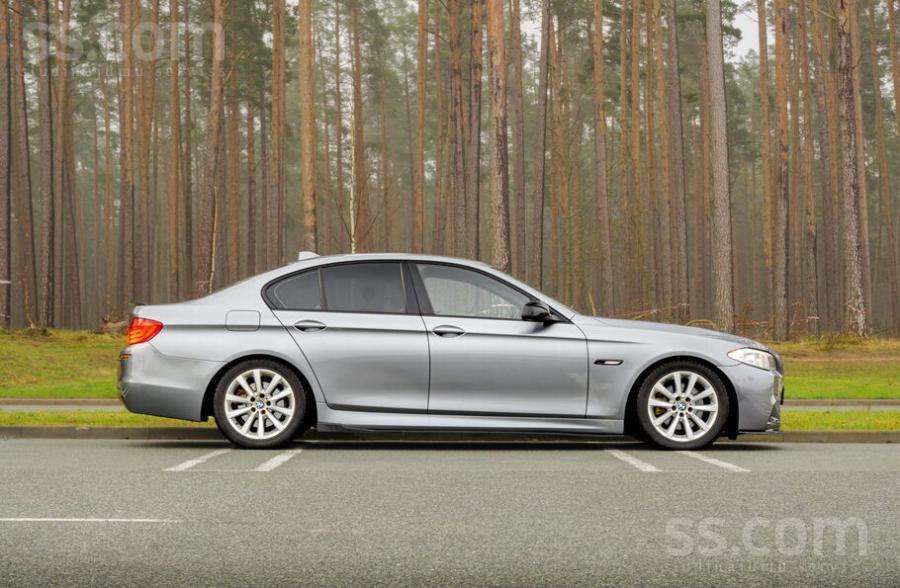 Grey BMW 520 2010 in Riga, with an engine capacity of 2.00 L and mileage of 278 thousand km for 10290 €, photo 9 on AUTOMOTO.COM.LV