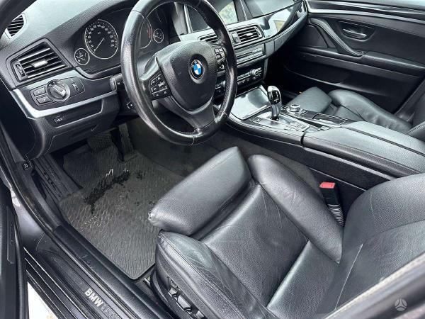 Pelēks BMW 520 2010 Panevēža, ar dzinēja tilpumu 2.00 L un nobraukumu 332 tūkst. km par 7250 €, foto 7 vietnē AUTOMOTO.COM.LV