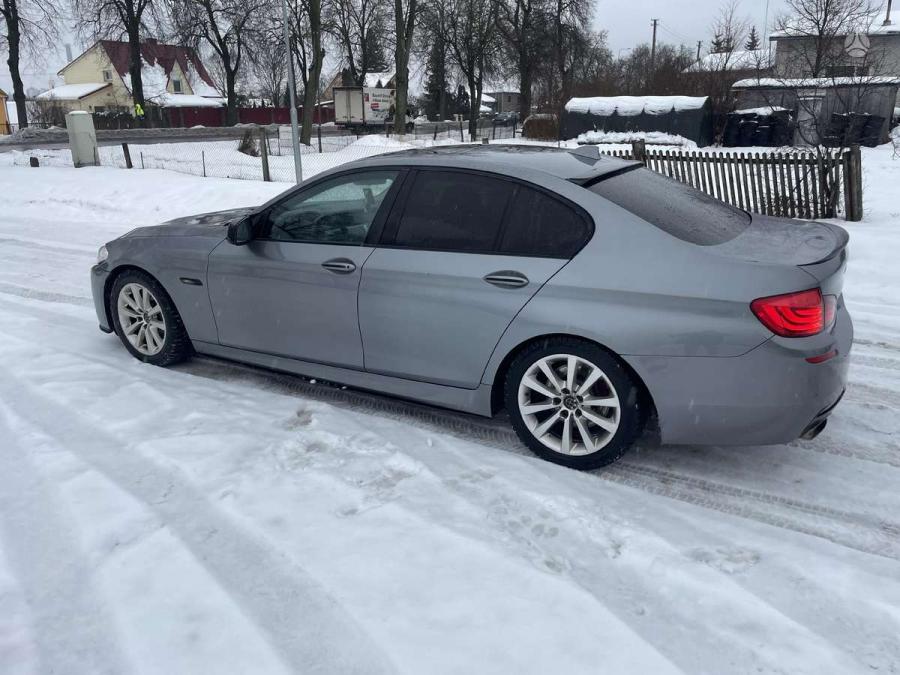 Pelēks BMW 520 2010 Jonava, ar dzinēja tilpumu 2.00 L un nobraukumu 370 tūkst. km par 8500 €, foto 3 vietnē AUTOMOTO.COM.LV