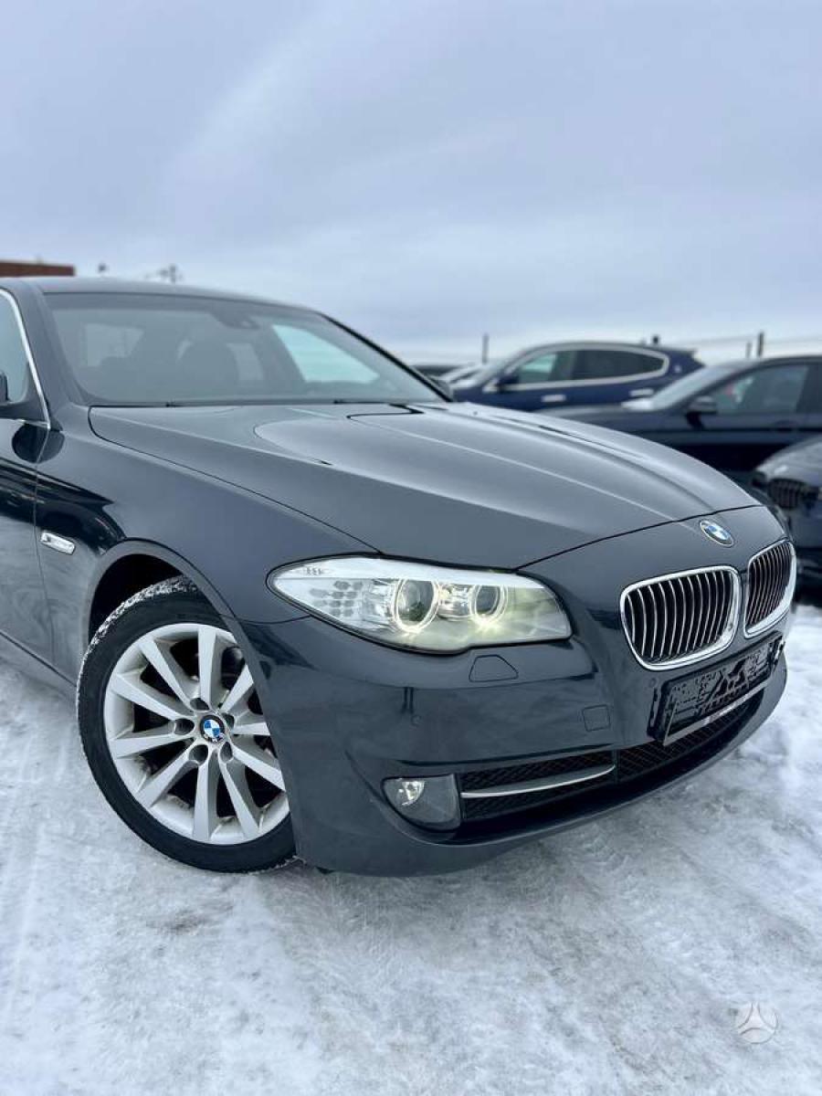 Pelēks BMW 520 2010 Kauņa, ar dzinēja tilpumu 2.00 L un nobraukumu 310 tūkst. km par 9250 €, foto 3 vietnē AUTOMOTO.COM.LV