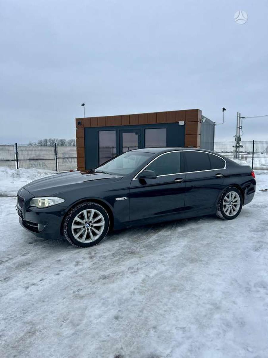 Pelēks BMW 520 2010 Kauņa, ar dzinēja tilpumu 2.00 L un nobraukumu 310 tūkst. km par 9250 €, foto 12 vietnē AUTOMOTO.COM.LV