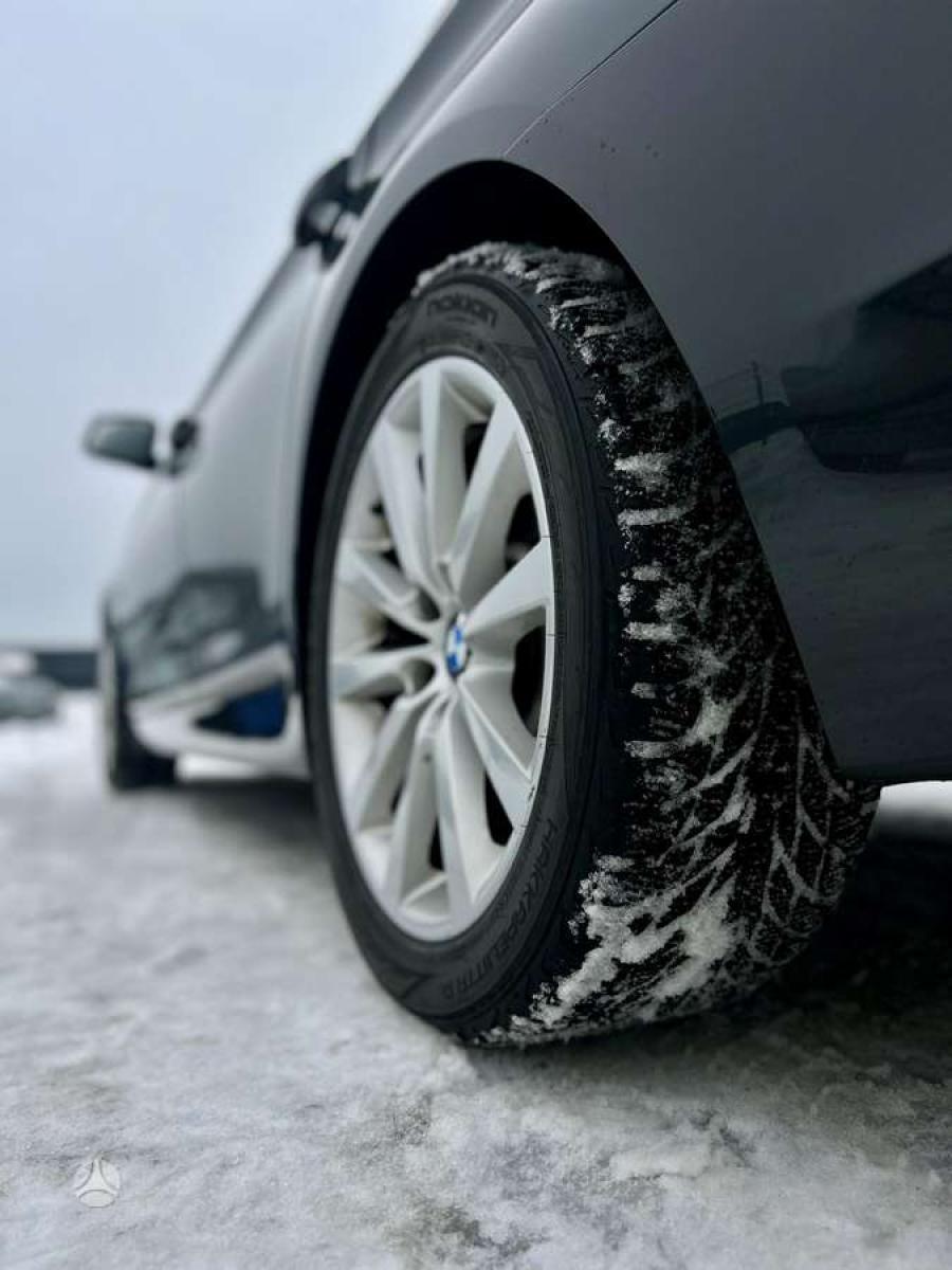 Pelēks BMW 520 2010 Kauņa, ar dzinēja tilpumu 2.00 L un nobraukumu 310 tūkst. km par 9250 €, foto 33 vietnē AUTOMOTO.COM.LV