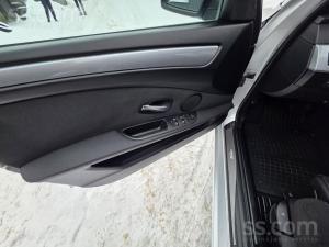 Pelēks BMW 520 2010 Tukums, ar dzinēja tilpumu 2.00 L un nobraukumu 283 tūkst. km par 5200 €, foto 12 vietnē AUTOMOTO.COM.LV