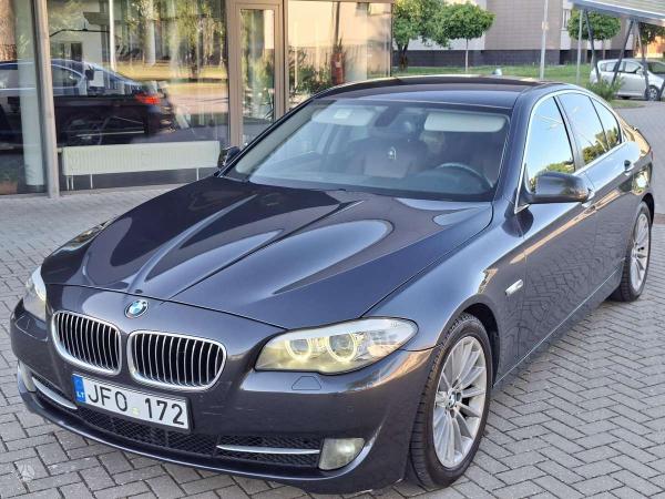 Grey BMW 520 2010 in Silute, with an engine capacity of 2.00 L and mileage of 335 thousand km for 7200 €, photo 6 on AUTOMOTO.COM.LV