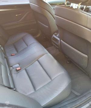Pelēks BMW 520 2010 Klaipėda, ar dzinēja tilpumu 2.00 L un nobraukumu 310 tūkst. km par 5000 €, foto 12 vietnē AUTOMOTO.COM.LV