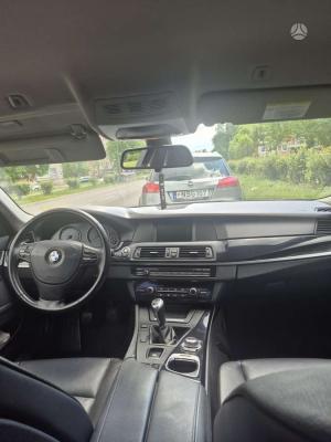 Pelēks BMW 520 2010 Klaipėda, ar dzinēja tilpumu 2.00 L un nobraukumu 310 tūkst. km par 5000 €, foto 24 vietnē AUTOMOTO.COM.LV