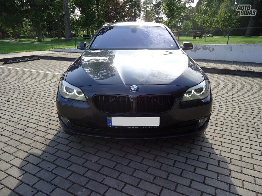 Pelēks BMW 520 2010 Jurbarkas, ar dzinēja tilpumu 2.00 L un nobraukumu 278 tūkst. km par 6700 €, foto 5 vietnē AUTOMOTO.COM.LV