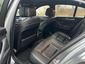 Grey BMW 520 2011 in Vilnius, with an engine capacity of 2.00 L and mileage of 355 thousand km for 7150 €, photo 8 on AUTOMOTO.COM.LV