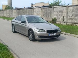 Grey BMW 520 2011 in Kaunas, with an engine capacity of 2.00 L and mileage of 275 thousand km for 5500 €, photo  on AUTOMOTO.COM.LV