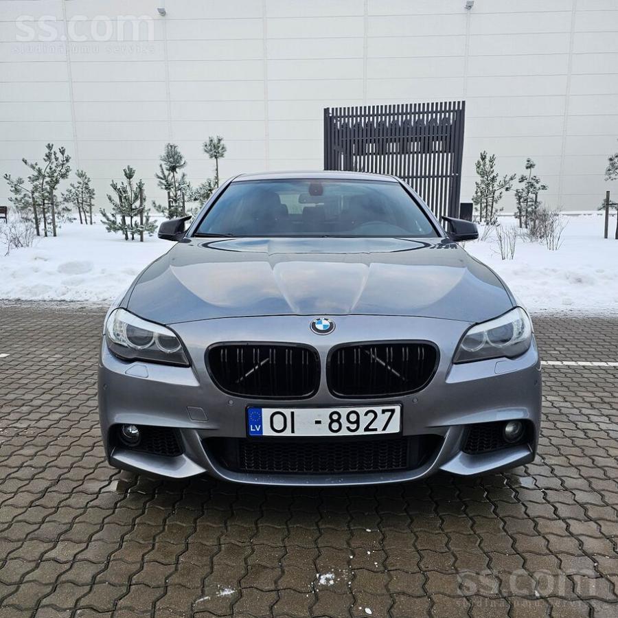 Grey BMW 520 2011 in Riga, with an engine capacity of 2.00 L and mileage of 0 thousand km for 9650 €, photo 2 on AUTOMOTO.COM.LV