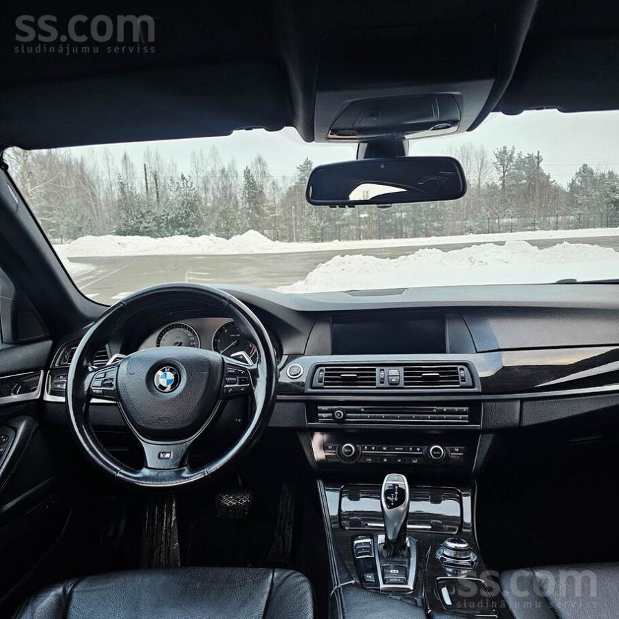 Grey BMW 520 2011 in Riga, with an engine capacity of 2.00 L and mileage of 0 thousand km for 9650 €, photo 14 on AUTOMOTO.COM.LV