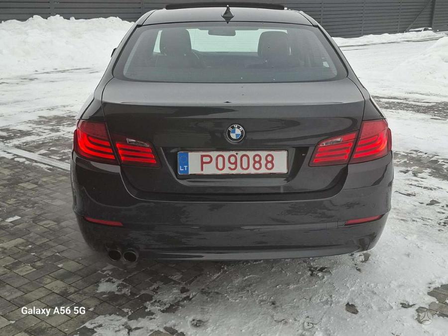 Grey BMW 520 2011 in Kaunas, with an engine capacity of 2.00 L and mileage of 181 thousand km for 10200 €, photo 5 on AUTOMOTO.COM.LV