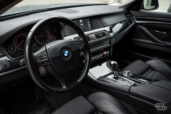 Grey BMW 520 2011 in Vilnius, with an engine capacity of 2.00 L and mileage of 350 thousand km for 8250 €, photo 10 on AUTOMOTO.COM.LV