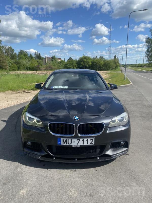 Pelēks BMW 520 2011 Dobele, ar dzinēja tilpumu 2.00 L un nobraukumu 201 tūkst. km par 13250 €, foto 2 vietnē AUTOMOTO.COM.LV