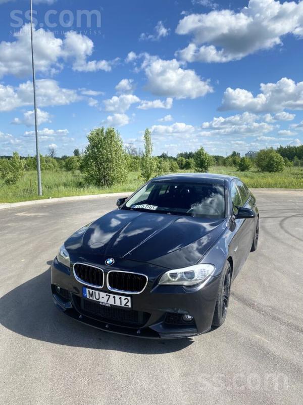 Pelēks BMW 520 2011 Dobele, ar dzinēja tilpumu 2.00 L un nobraukumu 201 tūkst. km par 13250 €, foto 3 vietnē AUTOMOTO.COM.LV
