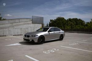 Pelēks BMW 520 2011 Kauņa, ar dzinēja tilpumu 2.00 L un nobraukumu 284 tūkst. km par 9200 €, foto 3 vietnē AUTOMOTO.COM.LV