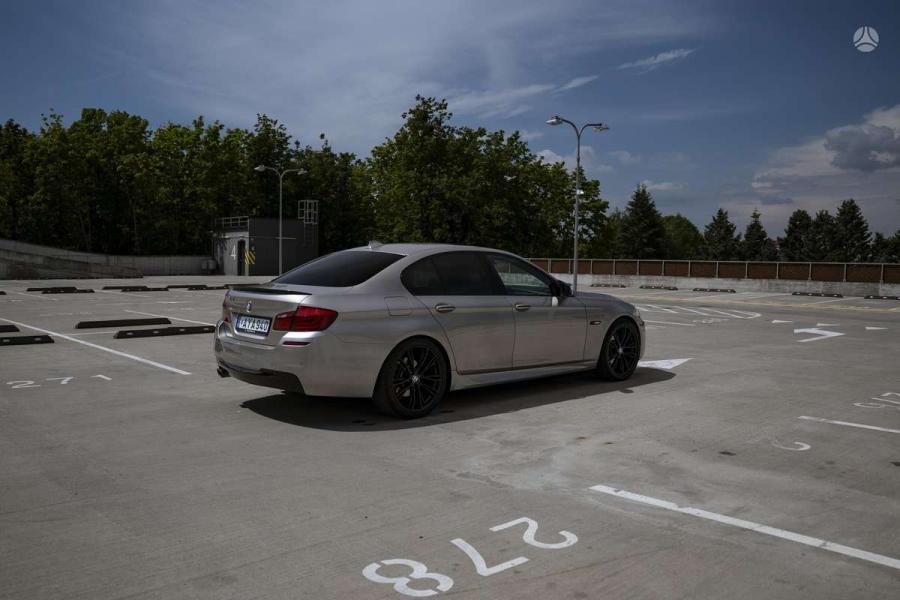 Pelēks BMW 520 2011 Kauņa, ar dzinēja tilpumu 2.00 L un nobraukumu 284 tūkst. km par 9200 €, foto 6 vietnē AUTOMOTO.COM.LV