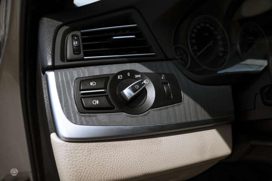 Pelēks BMW 520 2011 Kauņa, ar dzinēja tilpumu 2.00 L un nobraukumu 284 tūkst. km par 9200 €, foto 12 vietnē AUTOMOTO.COM.LV