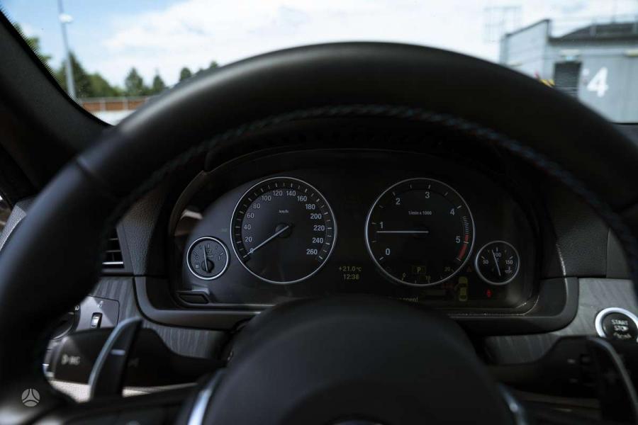 Pelēks BMW 520 2011 Kauņa, ar dzinēja tilpumu 2.00 L un nobraukumu 284 tūkst. km par 9200 €, foto 15 vietnē AUTOMOTO.COM.LV