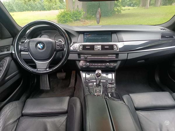 Grey BMW 520 2011 in Anyksciai, with an engine capacity of 2.00 L and mileage of 390 thousand km for 8200 €, photo 5 on AUTOMOTO.COM.LV