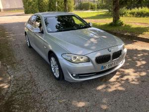 Grey BMW 520 2011 in Raseiniai, with an engine capacity of 2.00 L and mileage of 308 thousand km for 7600 €, photo 8 on AUTOMOTO.COM.LV